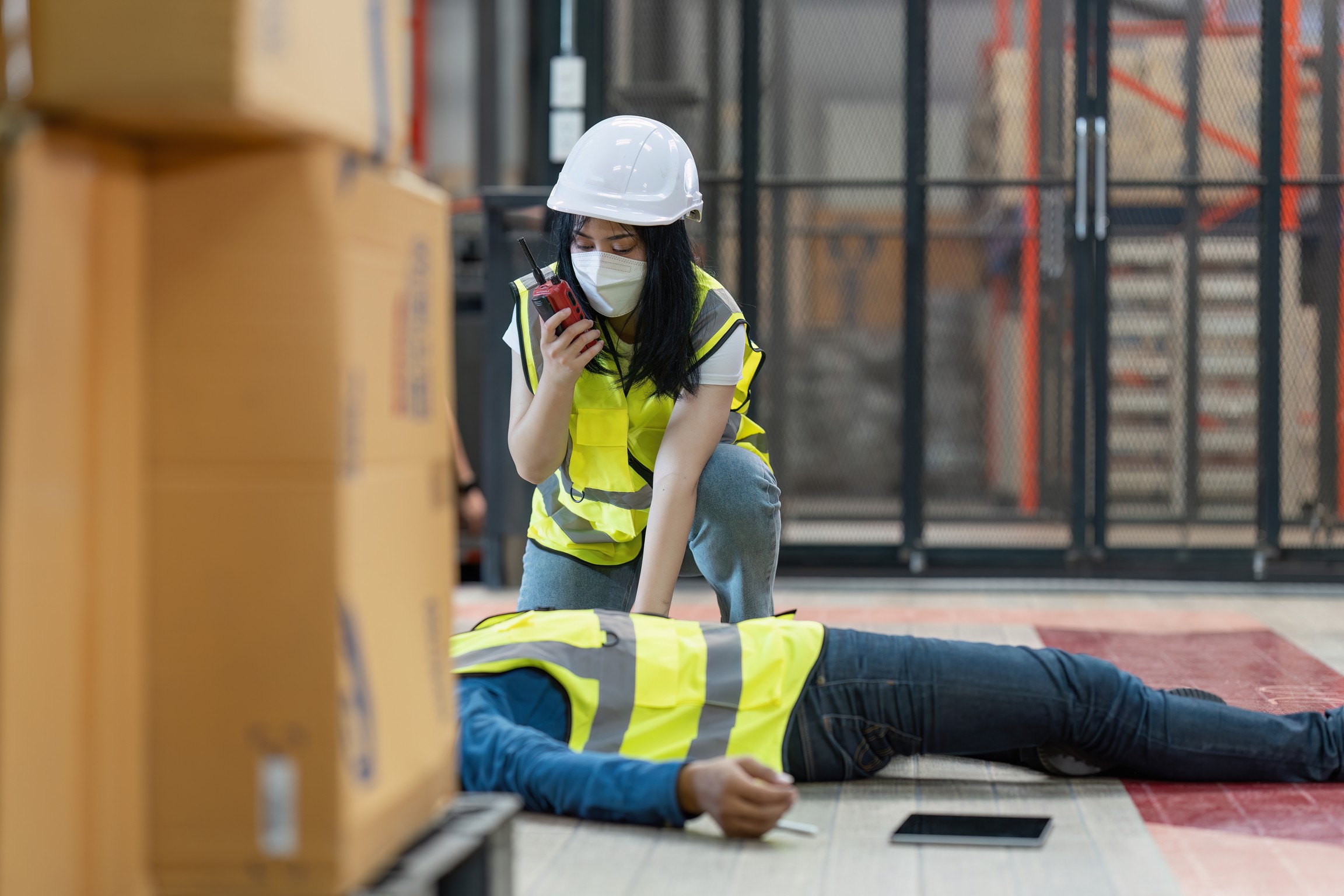 12 Meter in Tiefe gestürzt: Lebensgefahr - Portale News